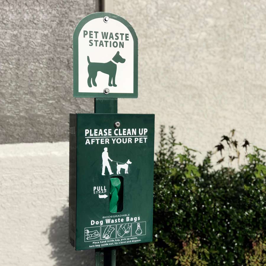 Dog Poop Clean Up Service Kalamazoo MI | Pet Waste Removal